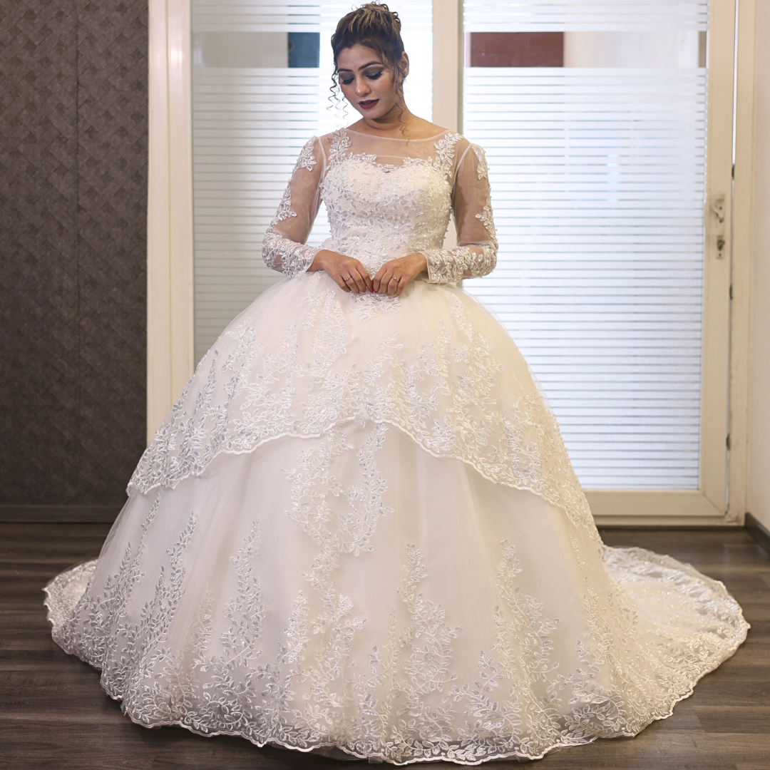 GownLink Luxurious White Wedding Train Gowns for Christian Bride